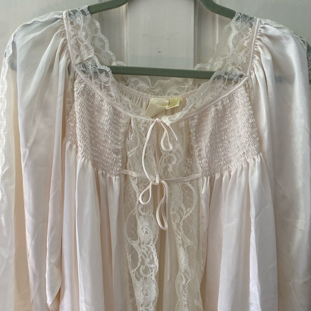 Vintage Victoria’s Secret Satin Lace Maxi Robe Bridal… - Gem